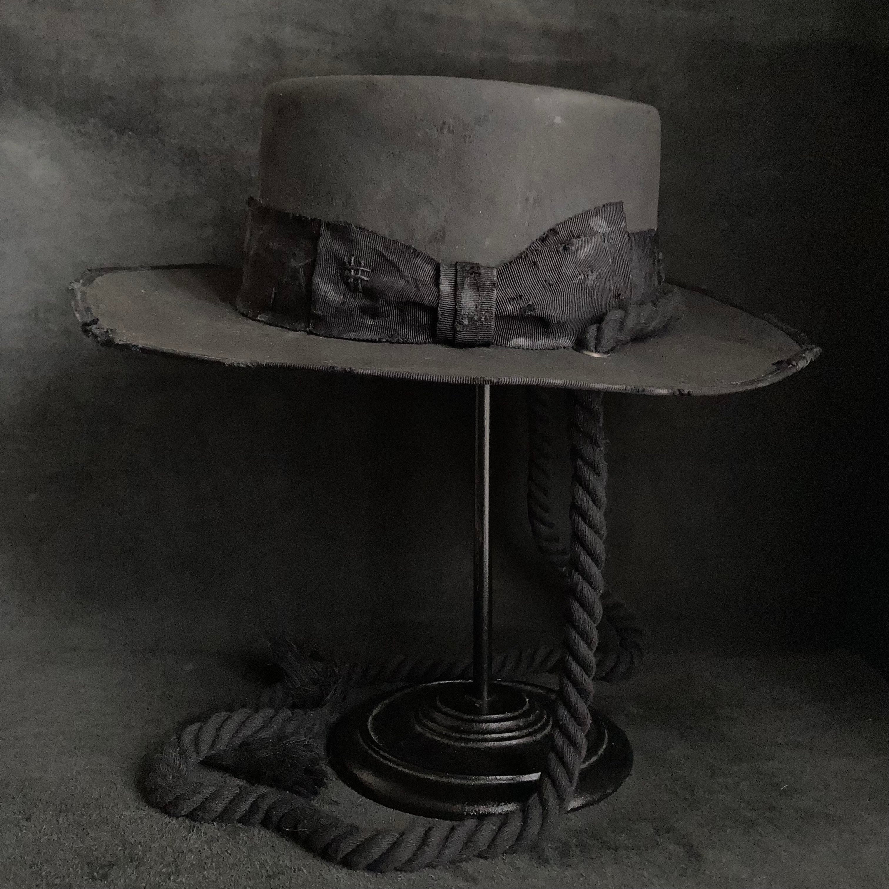 Charcoal pork pie hanging rope hat – triangles hat