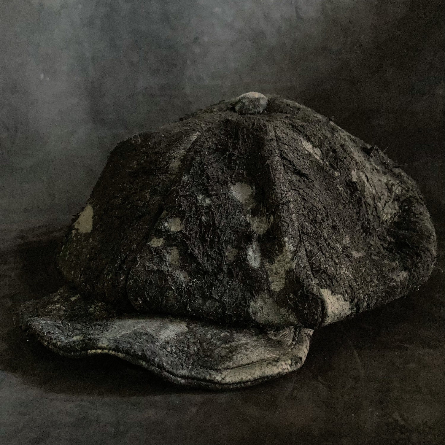 Designer – triangles hat